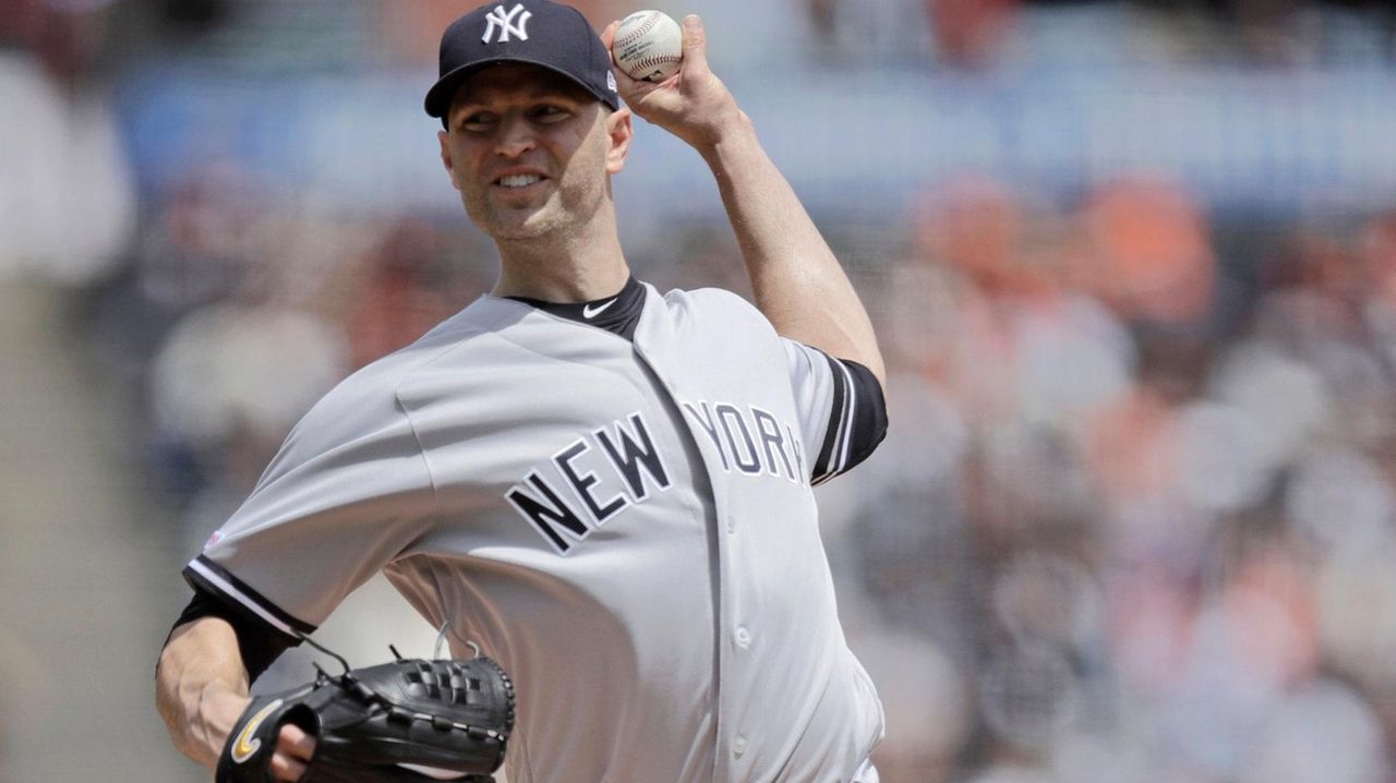 Happ first Yankees pitcher to pinch hit since 1970 - Newsday