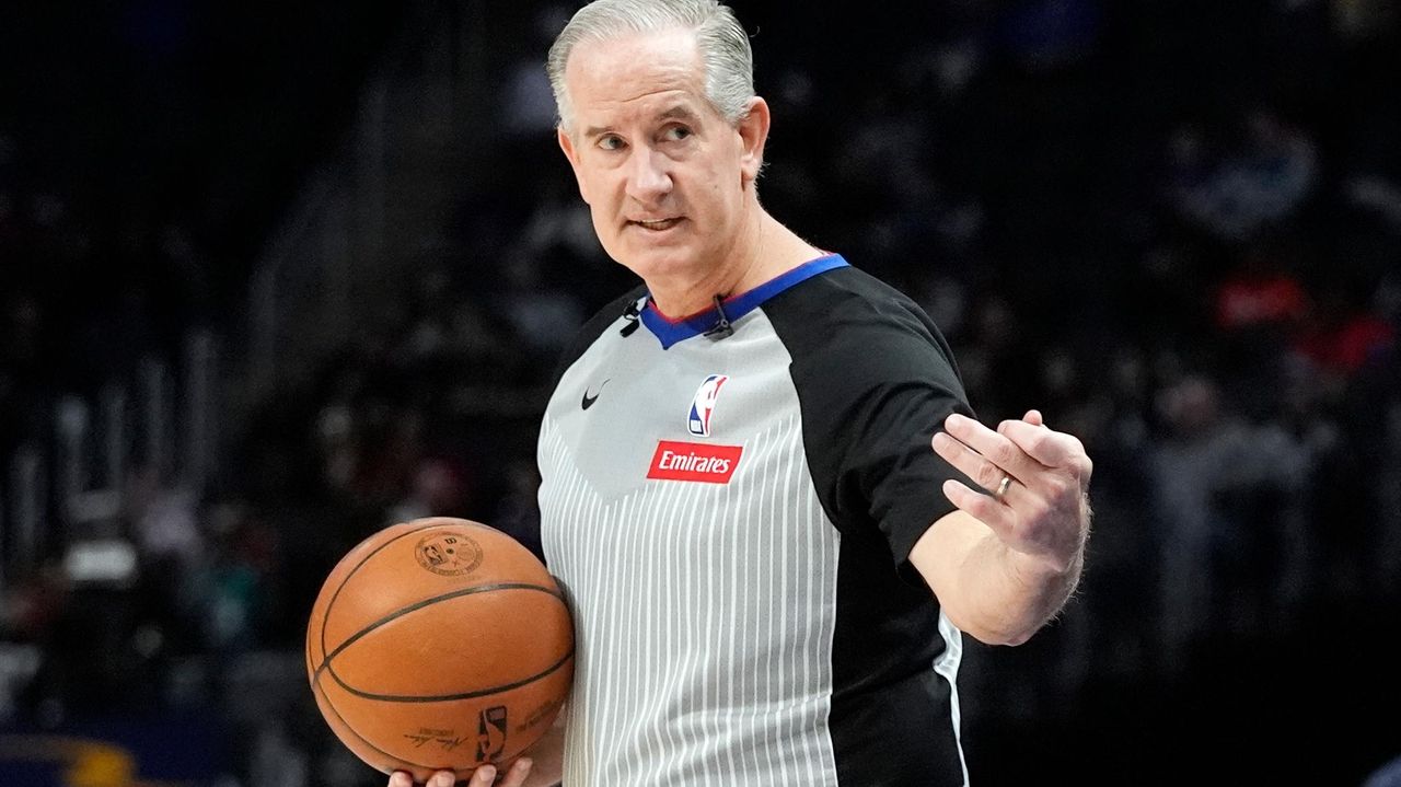NBA referee Scott Wall diagnosed with leukemia, receiving treatment ...