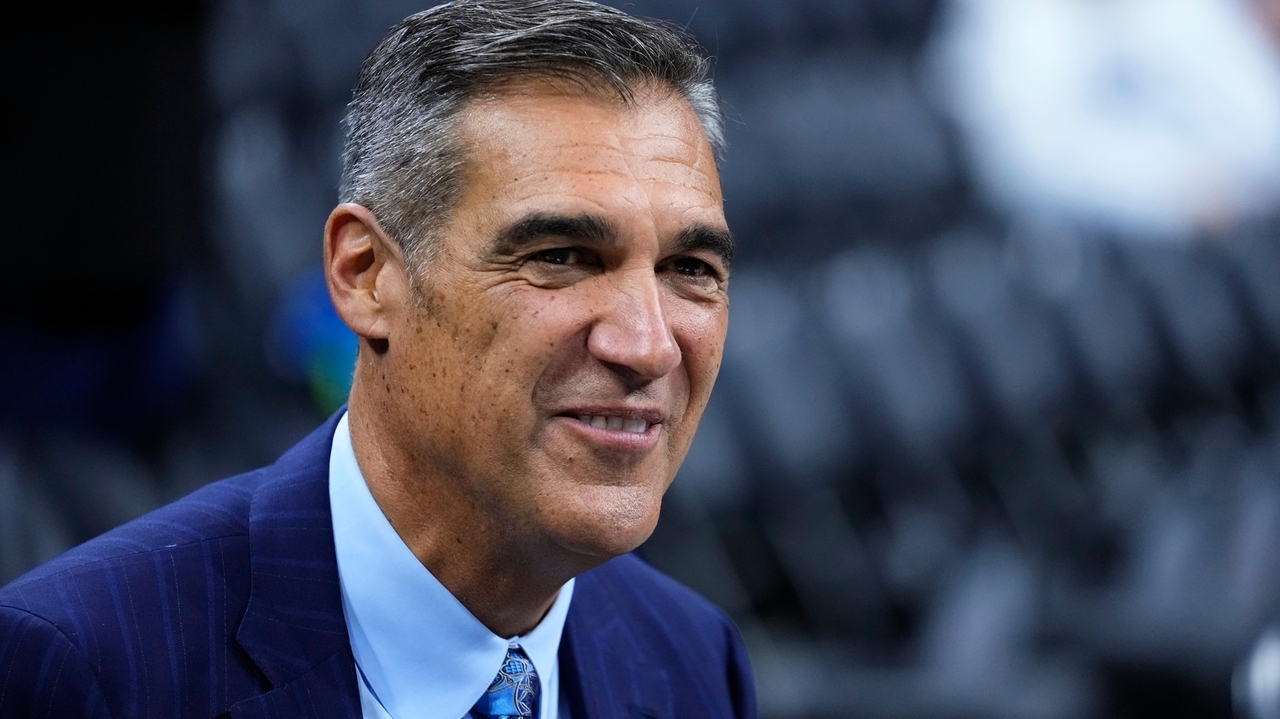 Jay Wright at ease leaving Villanova after 'fighting it' as coach - Newsday
