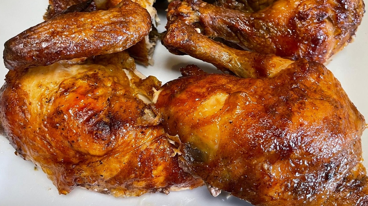 Peruvian chicken chain Millennium opens in Brentwood - Newsday
