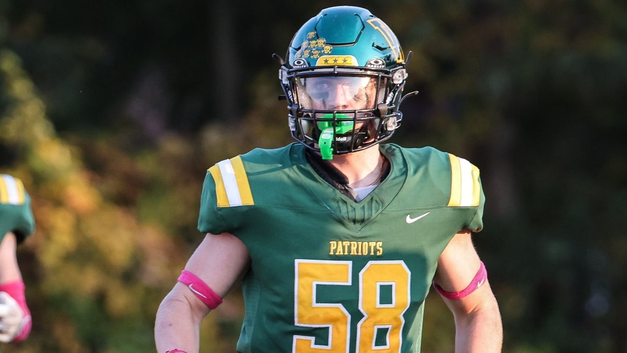 Top football performances on Long Island in Week 5 - Newsday