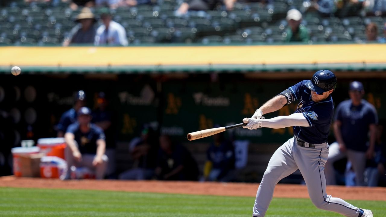 Luke Raley hits go-ahead homer in the 8th, lifts Rays past A's 4-3 for ...