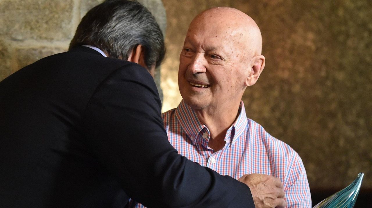 Tom Flatley, recipient of prestigious lacrosse award, has touched ...