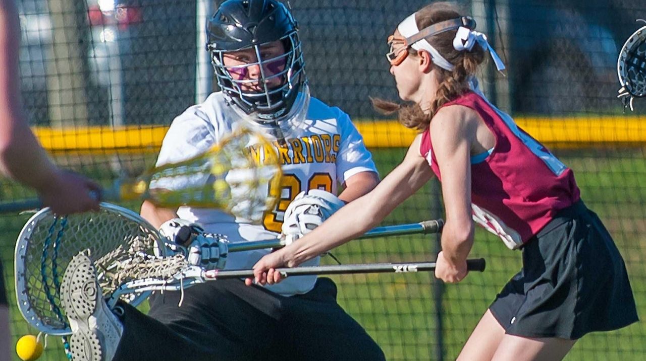 Wantagh girls lacrosse opens atop Spring Big 10 - Newsday