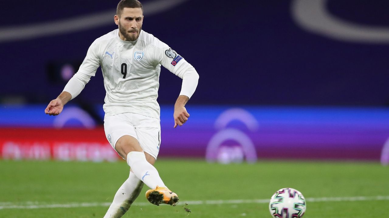 Israel forward Shon Weissman to sit out Spanish league game over ...