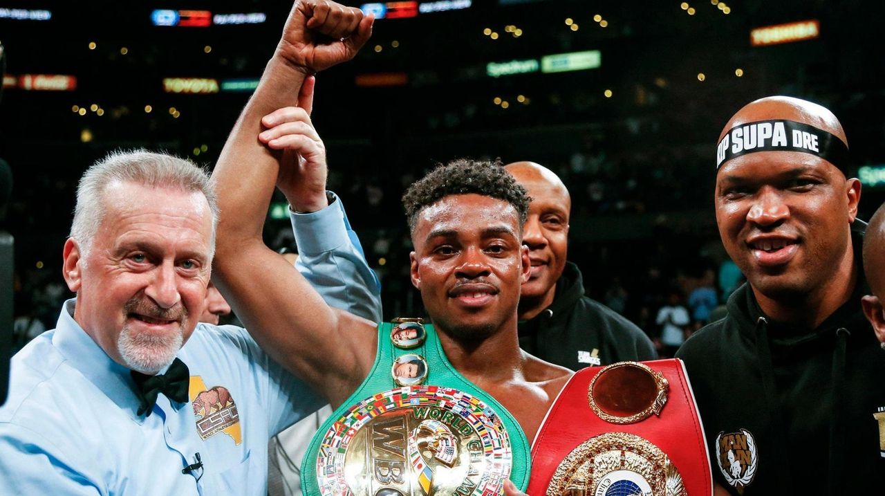 Boxer Errol Spence seriously injured in car crash in Dallas - Newsday