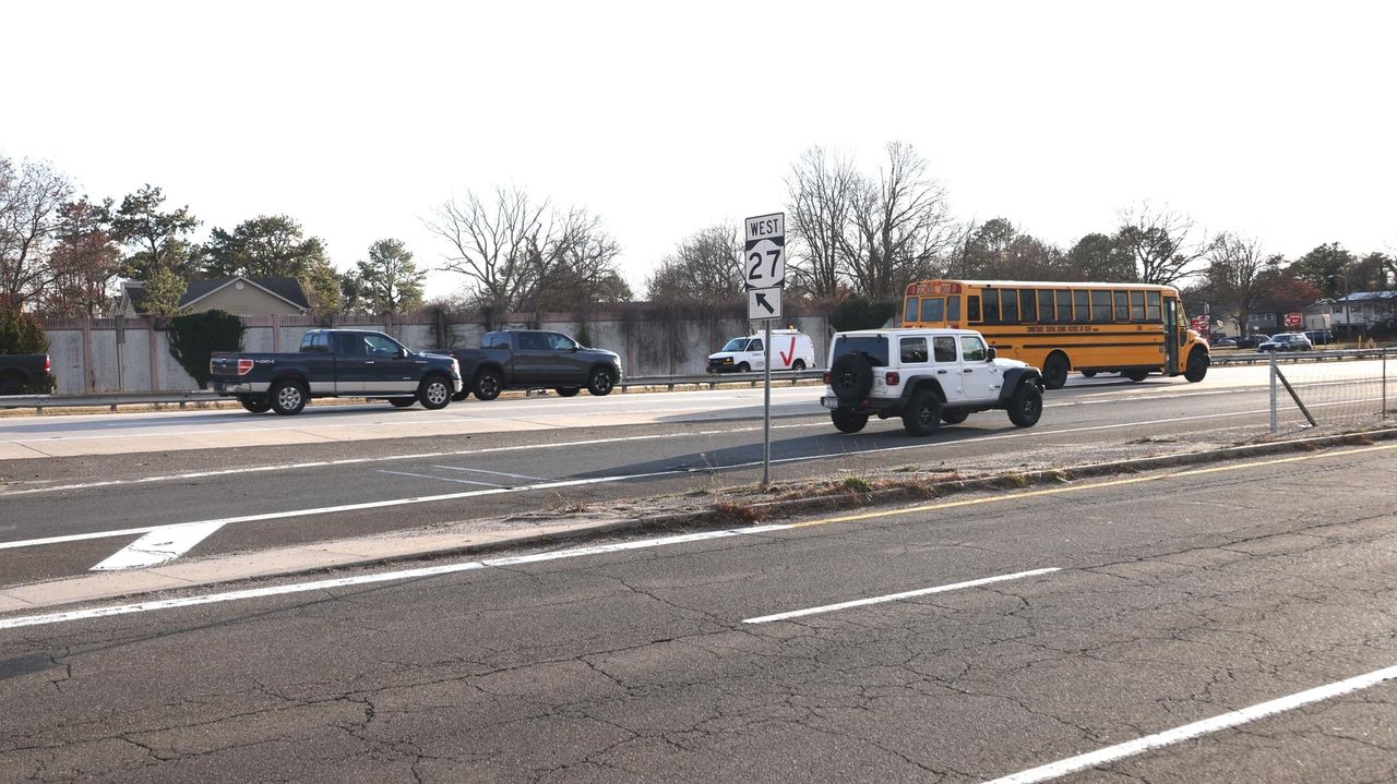 Part of Sunrise Highway service road in Suffolk to be repaved, state ...