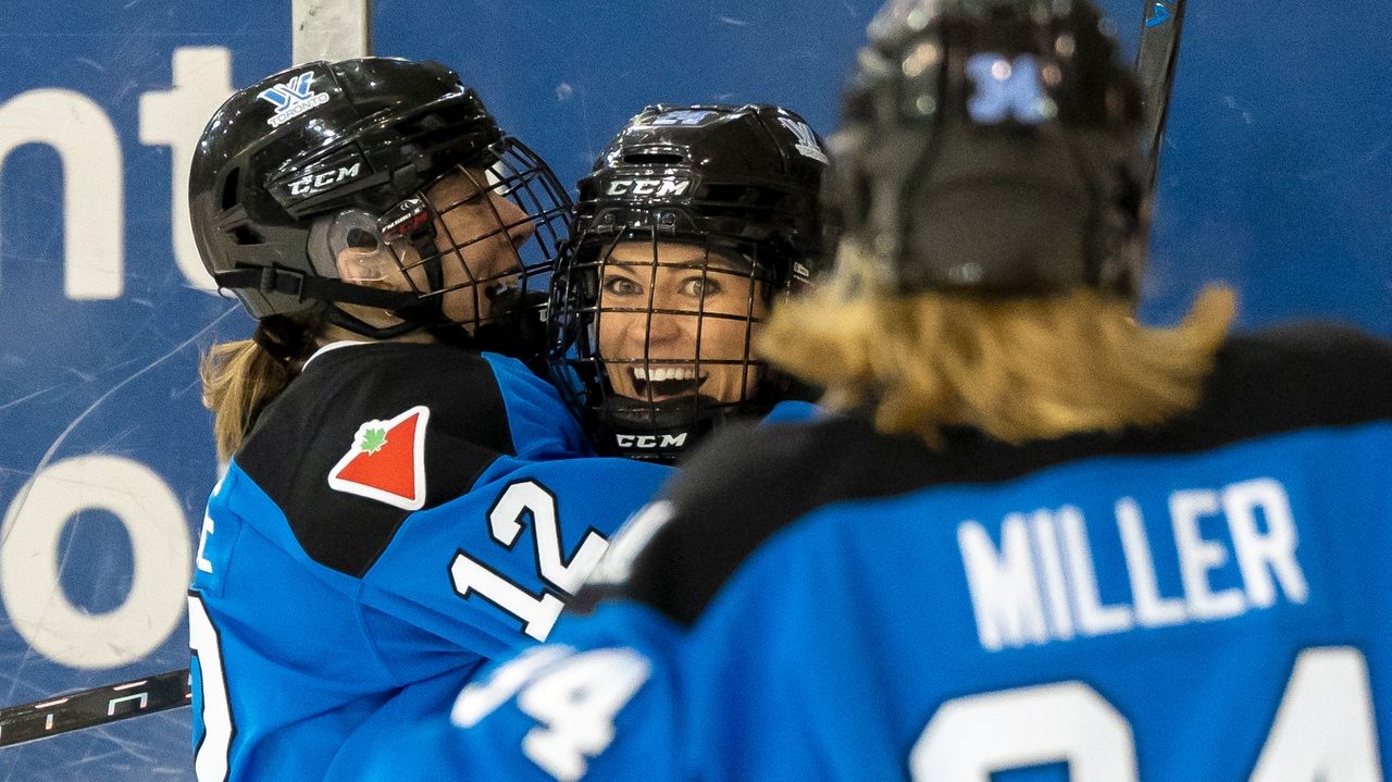Top women's players, proud of PWHL's encouraging launch, get stage of ...