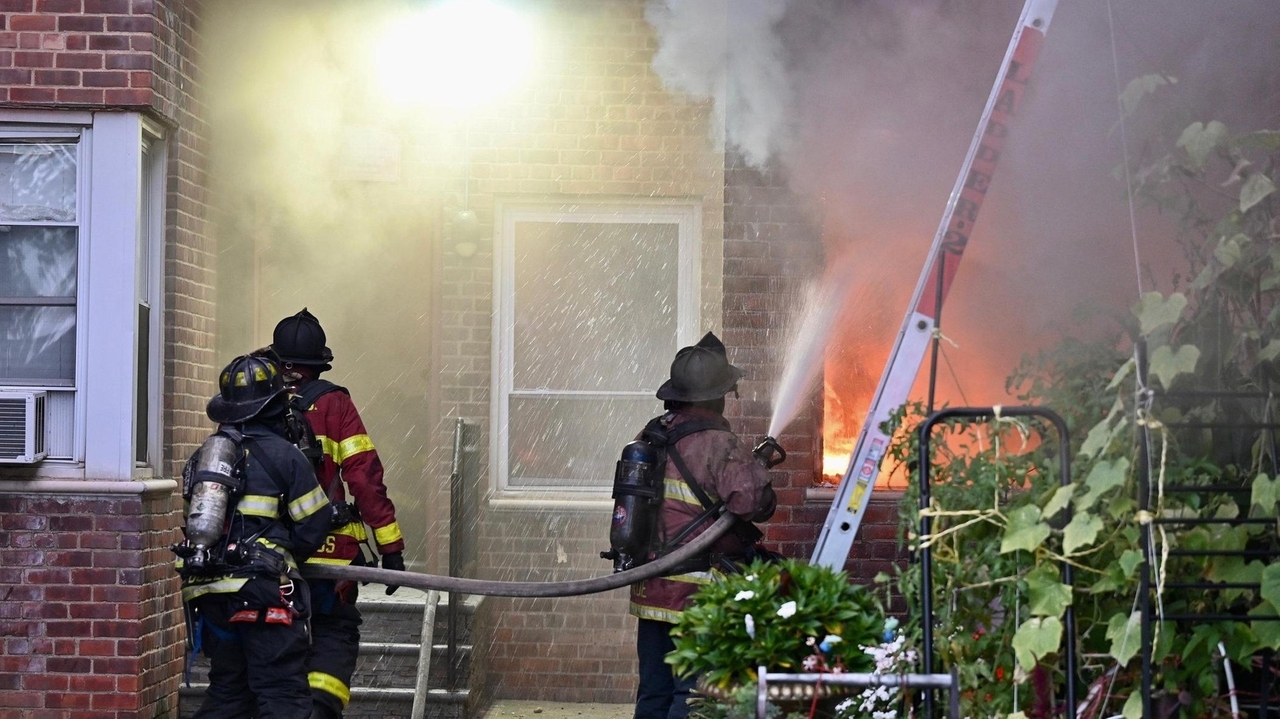 Residents displaced after Hempstead apartment fire - Newsday