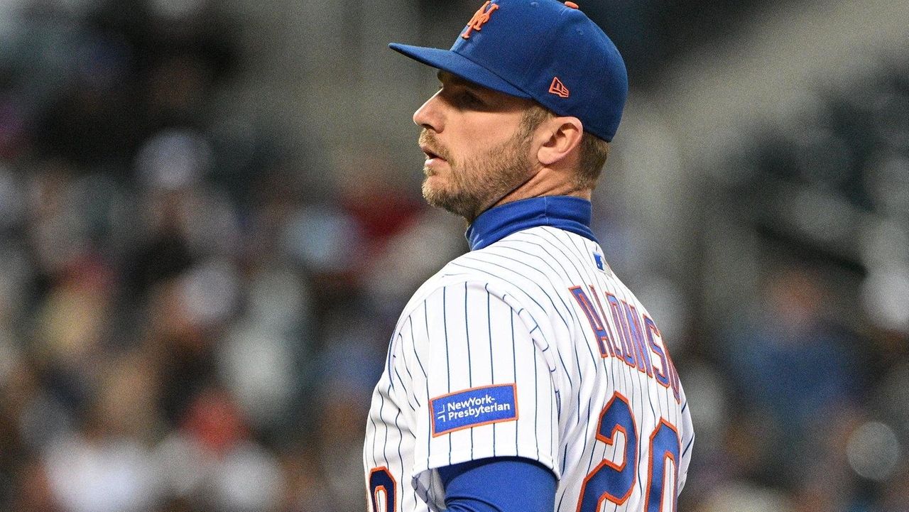 Mets debut new ad patch featuring team colors - Newsday