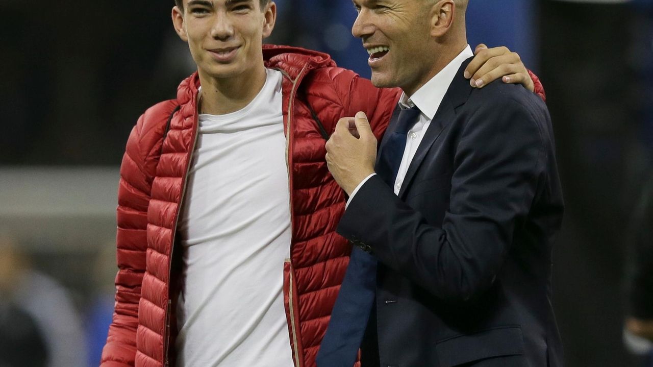 Zinedine Zidane's son Luca gets first Algeria call-up for crucial World ...