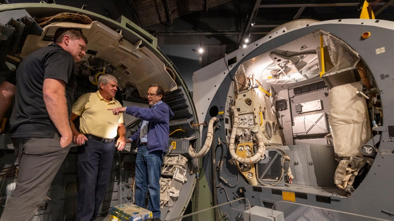 NASA studies historic lunar module simulator on Long Island to help ...