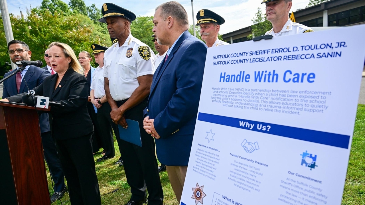 Handle with Care program launches in Huntington schools - Newsday