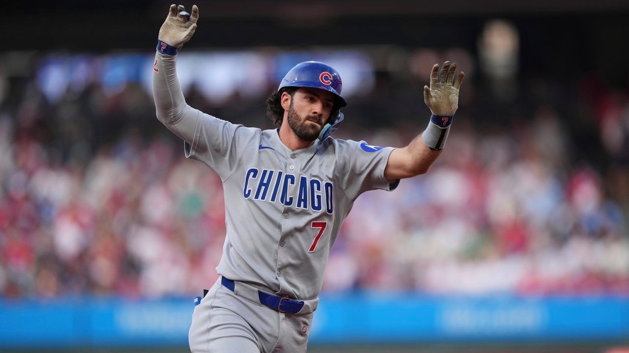 Happ homers twice to send the Cubs to an 8-4 win and hand the Phillies ...