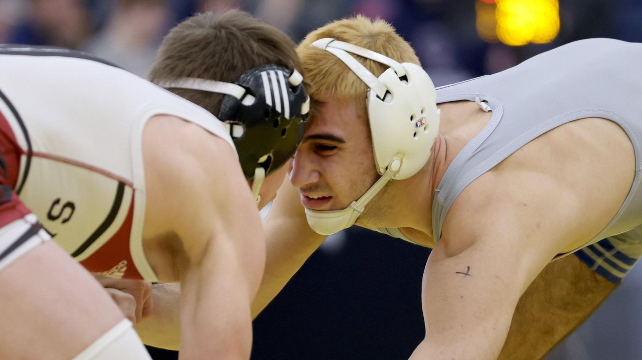 NYSPHSAA wrestling dual meet championships - Newsday