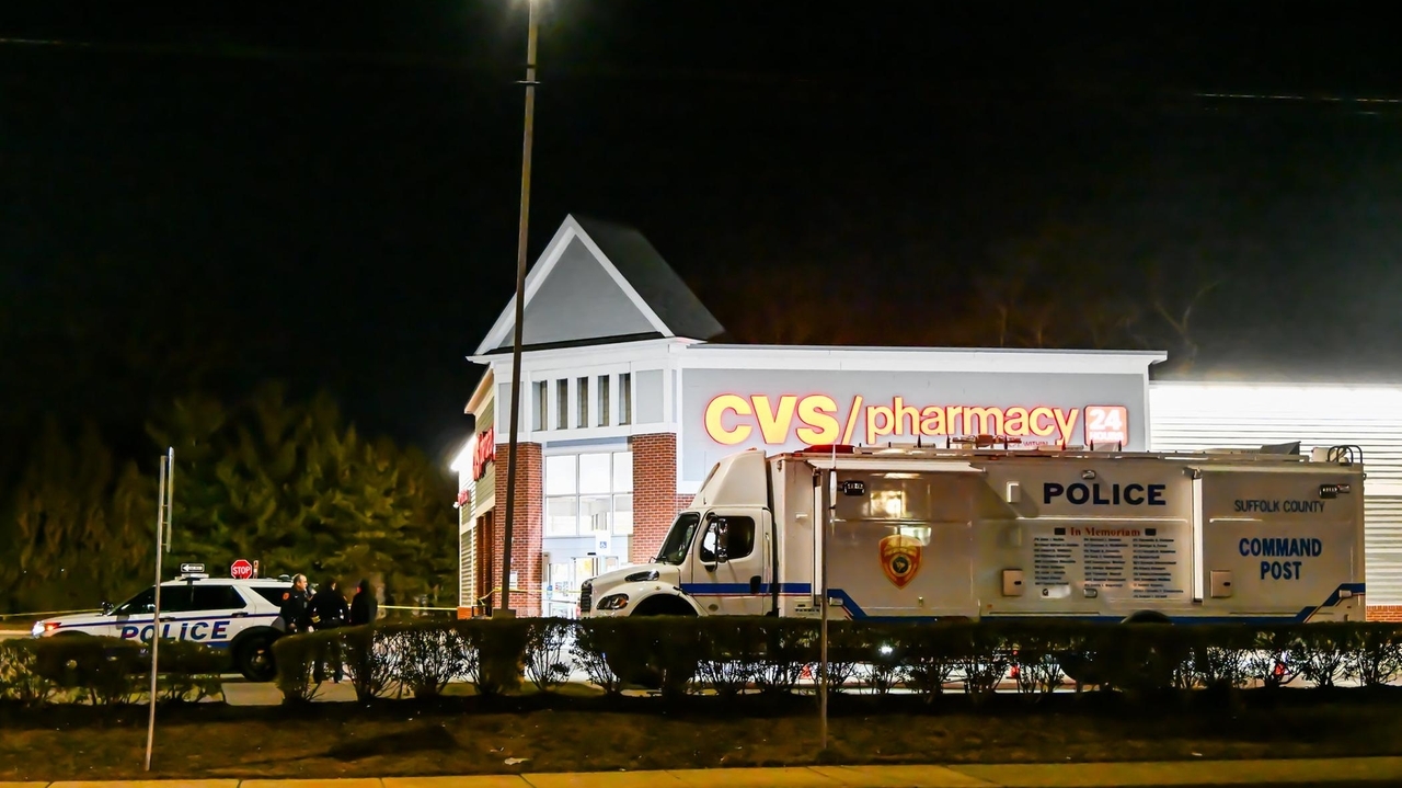 Suffolk bill triggered by CVS stabbing mandates surveillance video ...