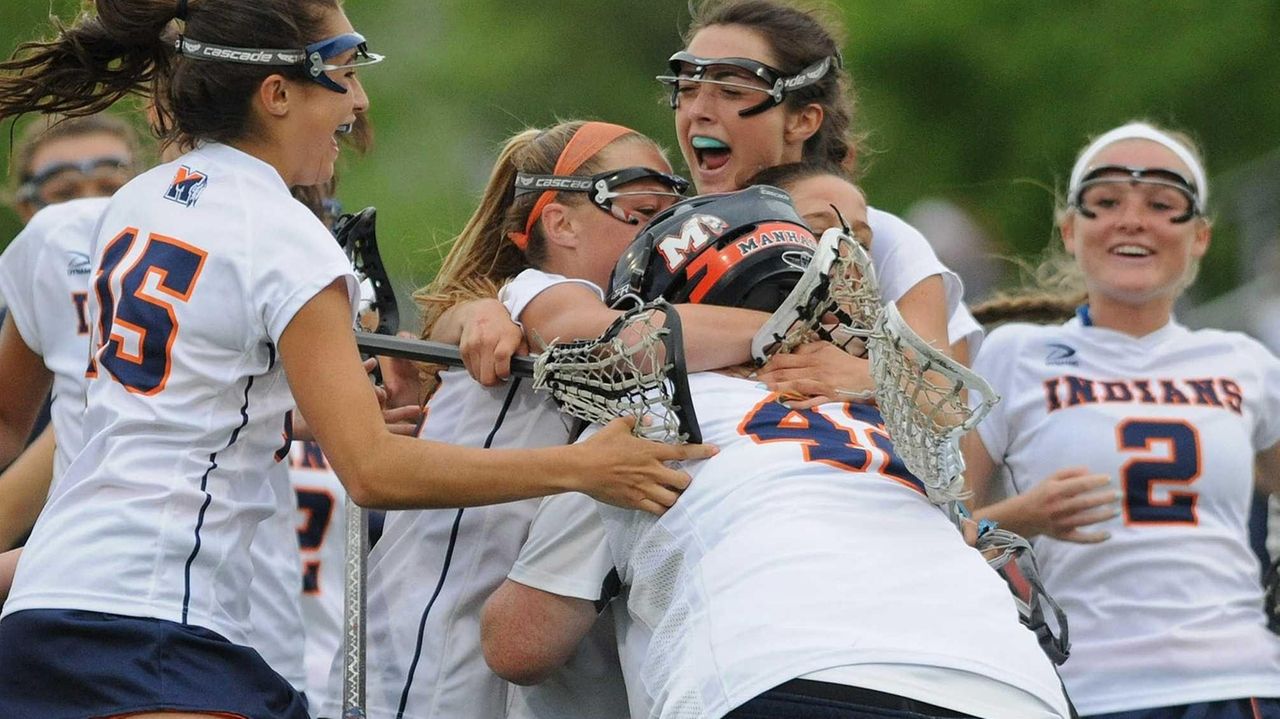Julia Glynn helps Manhasset girls retain Nassau B lacrosse title - Newsday