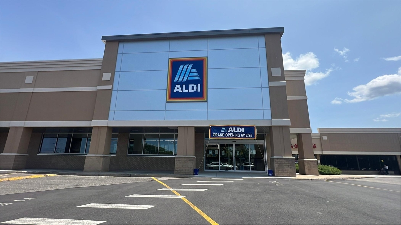 Aldi expands on Long Island with new Medford store - Newsday