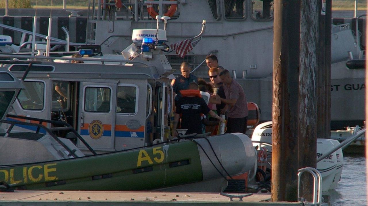 6 thrown into Jones Beach inlet after boats collide, officials say ...