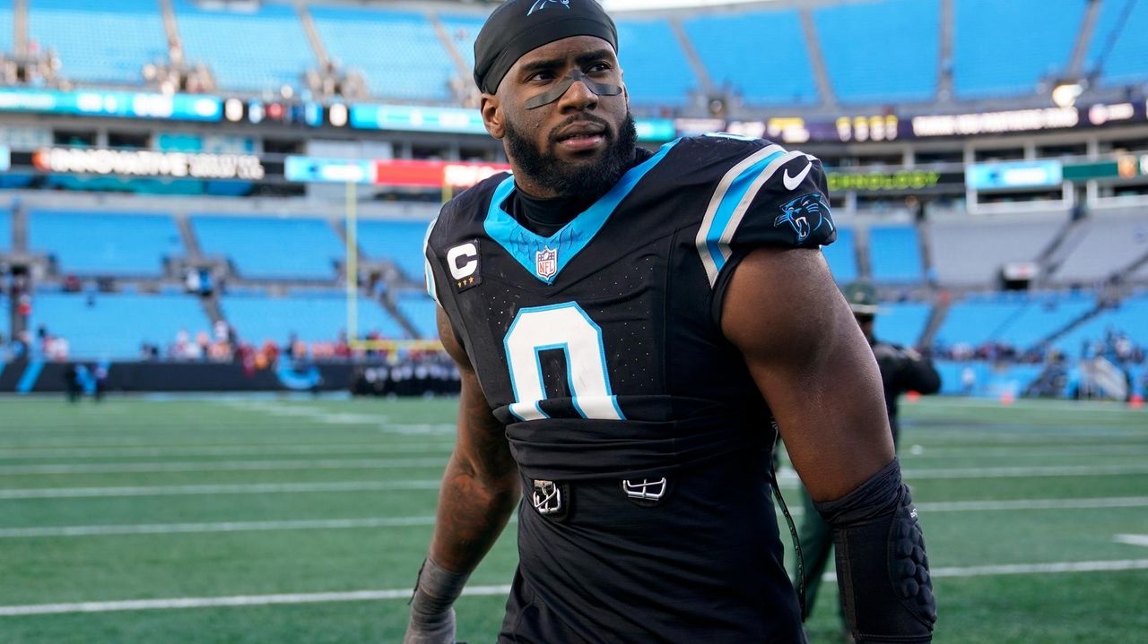 Panthers place non-exclusive franchise tag on OLB Brian Burns, who is ...