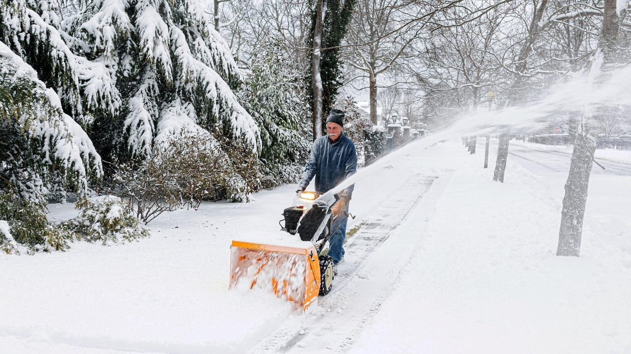 Chance of light snow in Long Island weekend forecast - Newsday