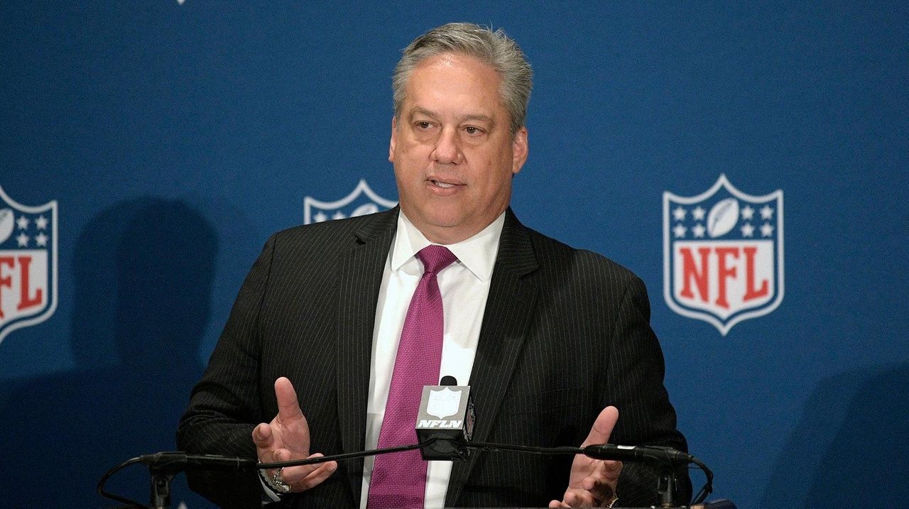 NFL owners will play waiting game on adding in-booth official - Newsday