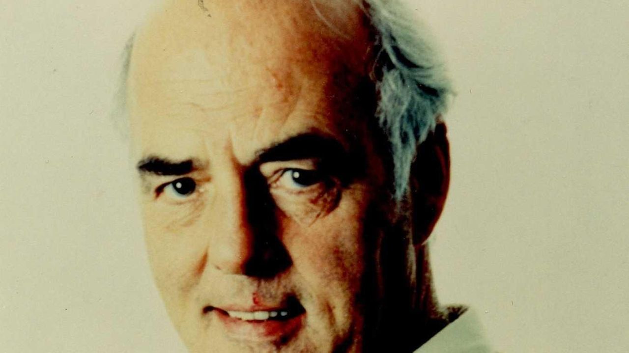 Peter Burrows, Olympic figure skating coach, dies at 75 - Newsday