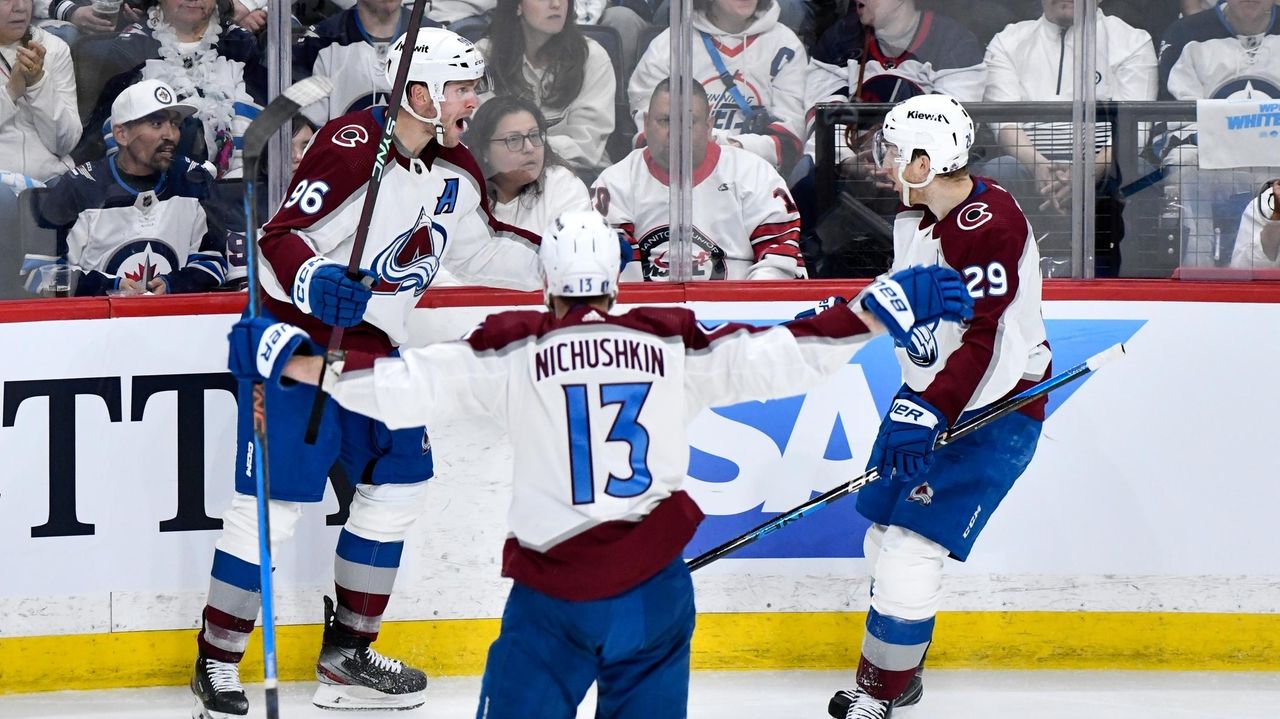 Stars quickly go from tight series over reigning Cup champ to big ...