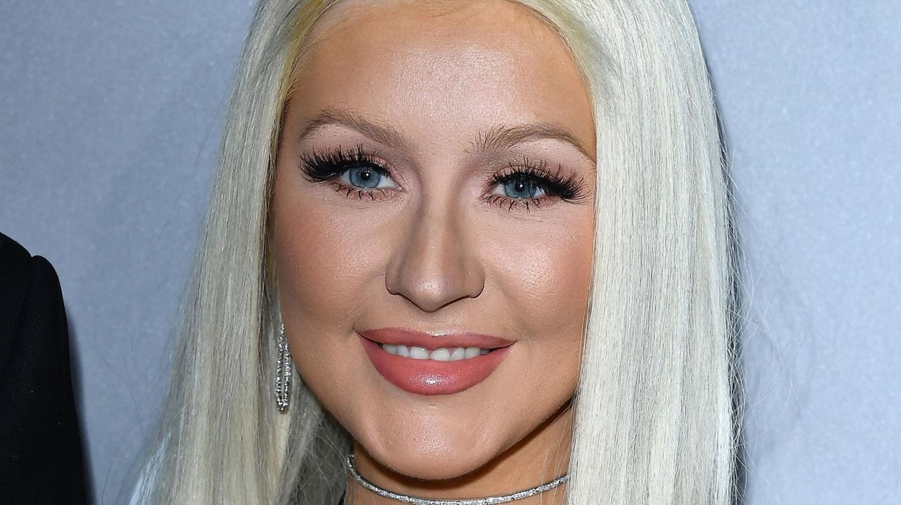 Christina Aguilera sets first tour in 10 years, including Radio City ...