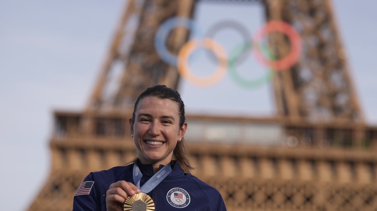 Kristen Faulkner wins Paris Olympics women's road race for US after ...