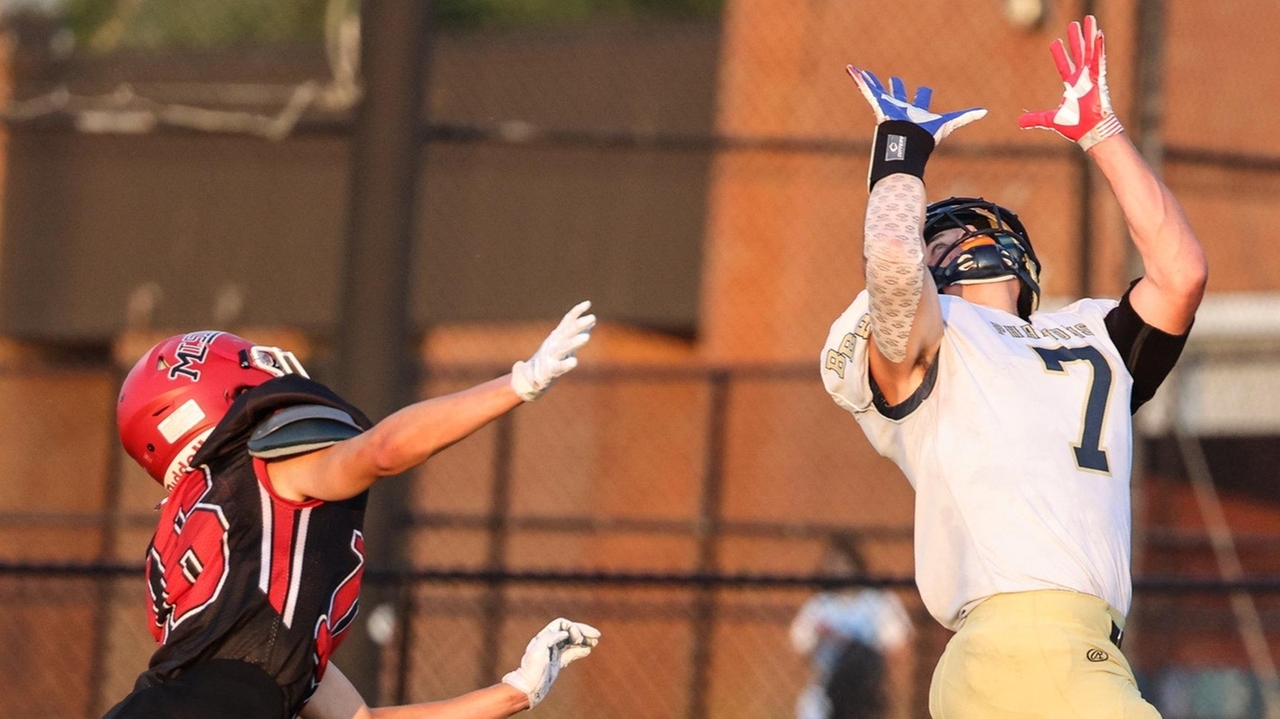Photos: BBP vs. Mt. Sinai football - Newsday