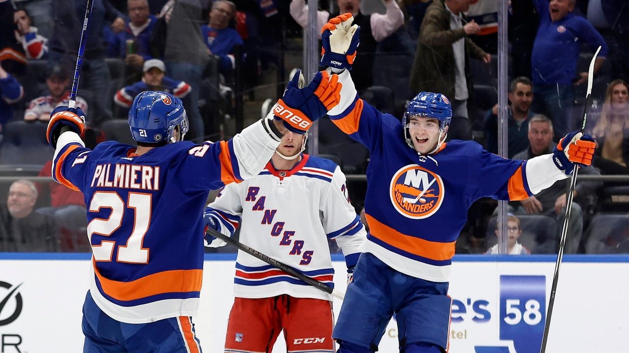 Islanders win keeps them in playoff driver's seat - Newsday