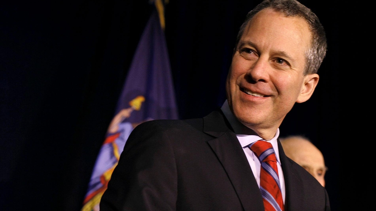 Schneiderman defeats Rice in AG primary - Newsday