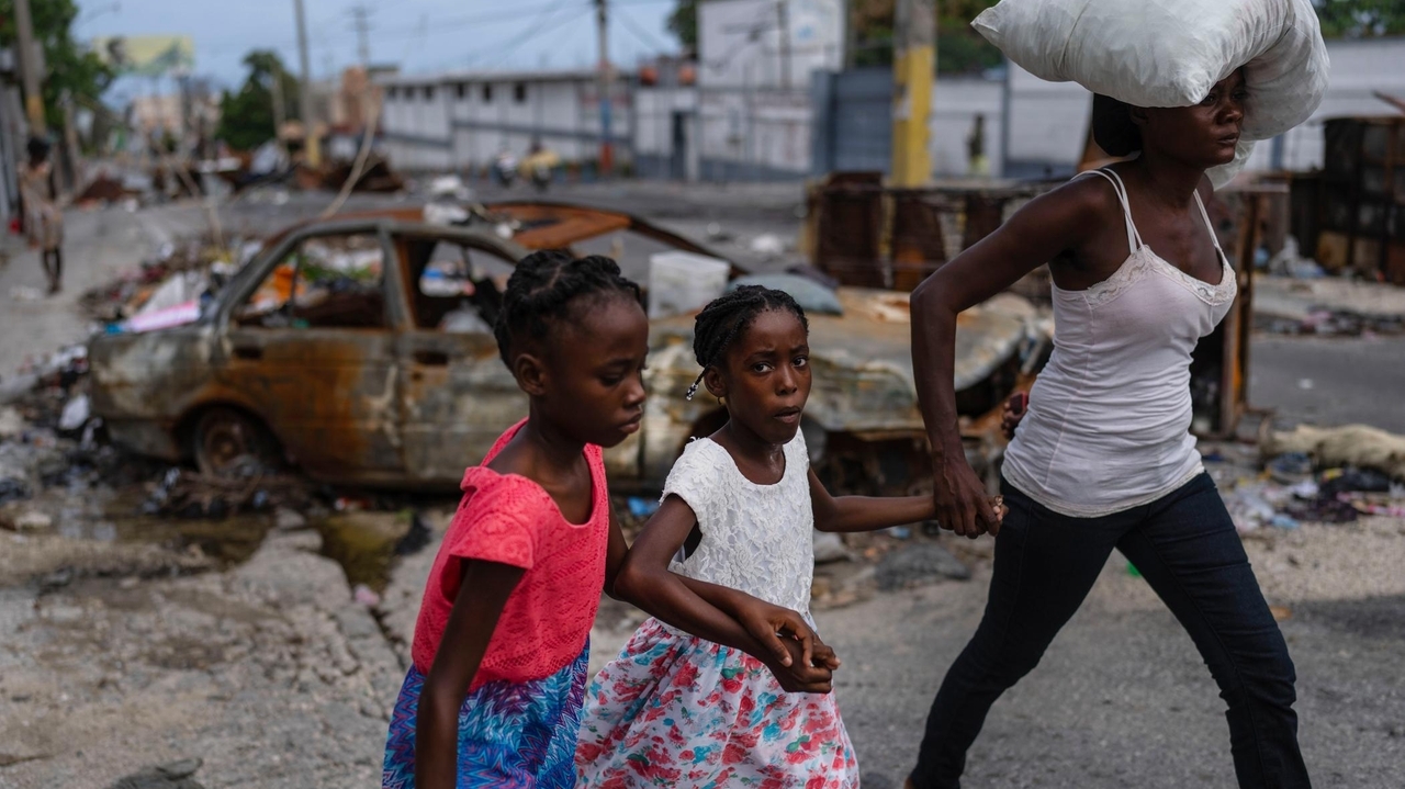 Violence is traumatizing Haitian kids. Now the country's breaking a ...