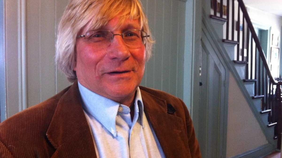 Bay Shore people: Historical society president Barry Dlouhy - Newsday