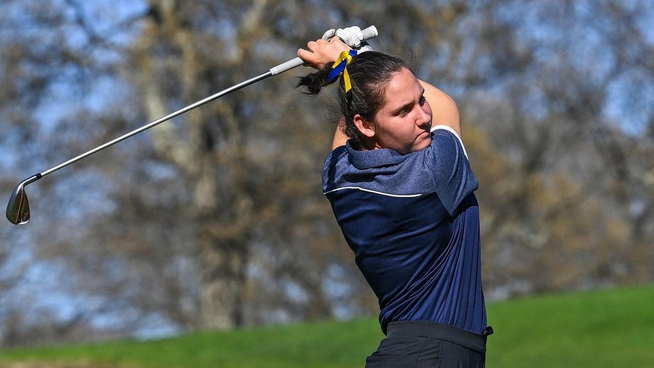 Carissa Dargenio's 6-over par 41 helps Massapequa girls golf roll past ...
