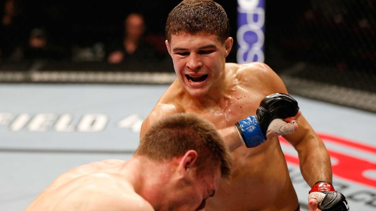Wantagh's Al Iaquinta defeats Piotr Hallman at UFC Fight Night - Newsday