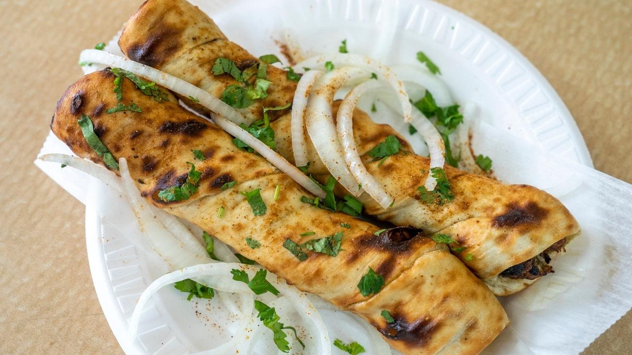 The 'crazy' kebab is taking Long Island halal food by storm - Newsday