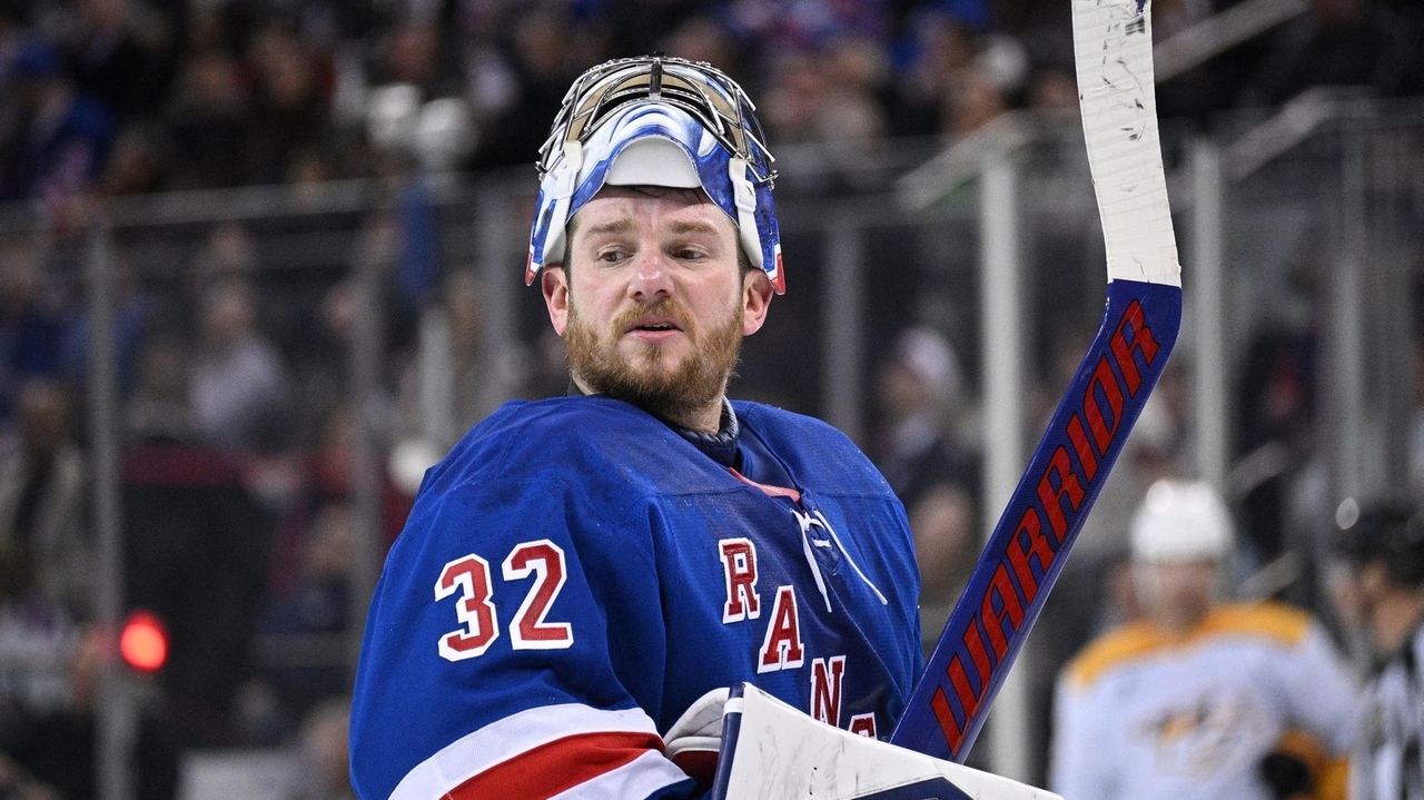 Rangers' Jonathan Quick earns his third shutout of season in win over ...