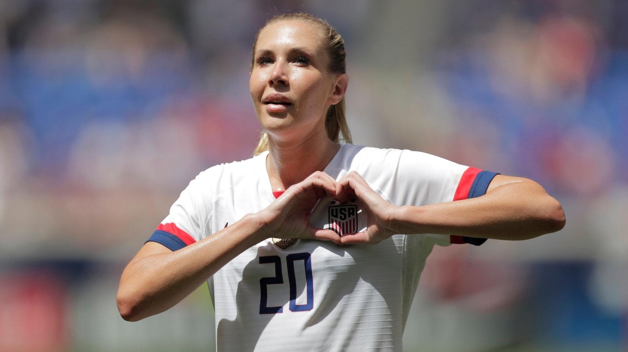 From Long Island to the World Cup: Allie Long's soccer career ...