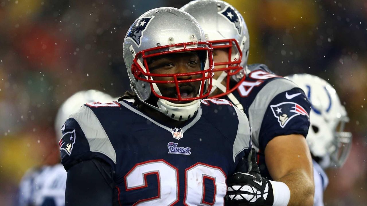 Patriots' LeGarrette Blount rushes into stardom - Newsday
