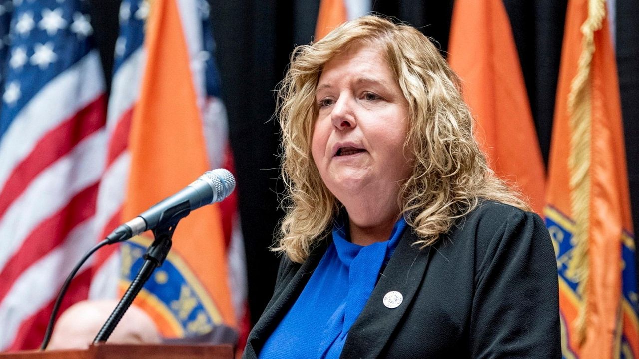 Nassau DA Donnelly opens investigation into George Santos - Newsday