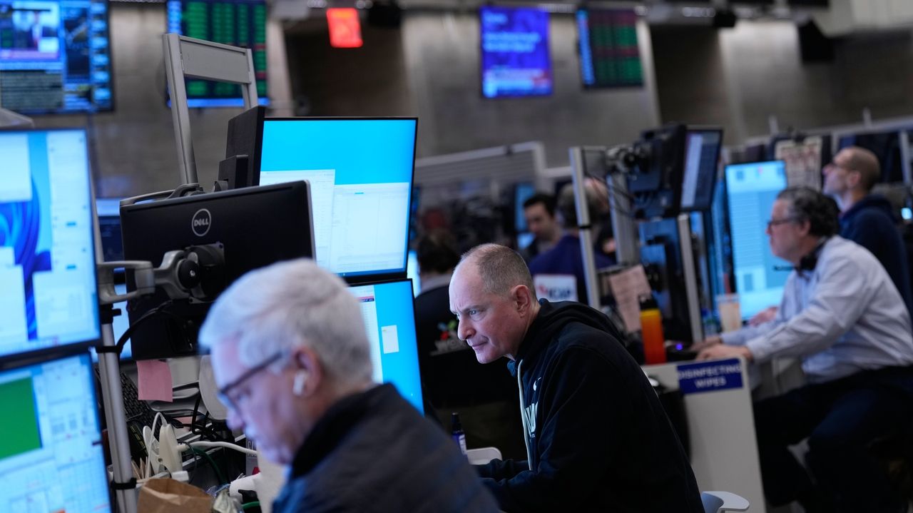 Stocks of credit card companies slump as Wall Street overall drifts in ...