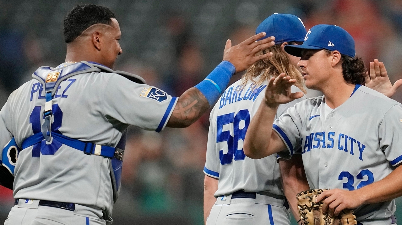 Royals owner pens letter to fans in hopes of being more transparent ...