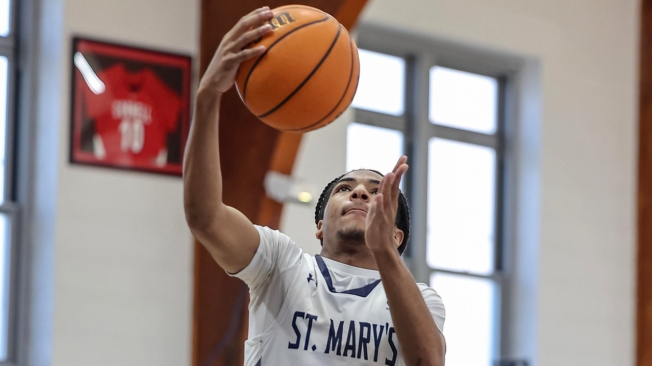 Nassau boys basketball: Beach Channel (Queens) at St. Mary's - Newsday
