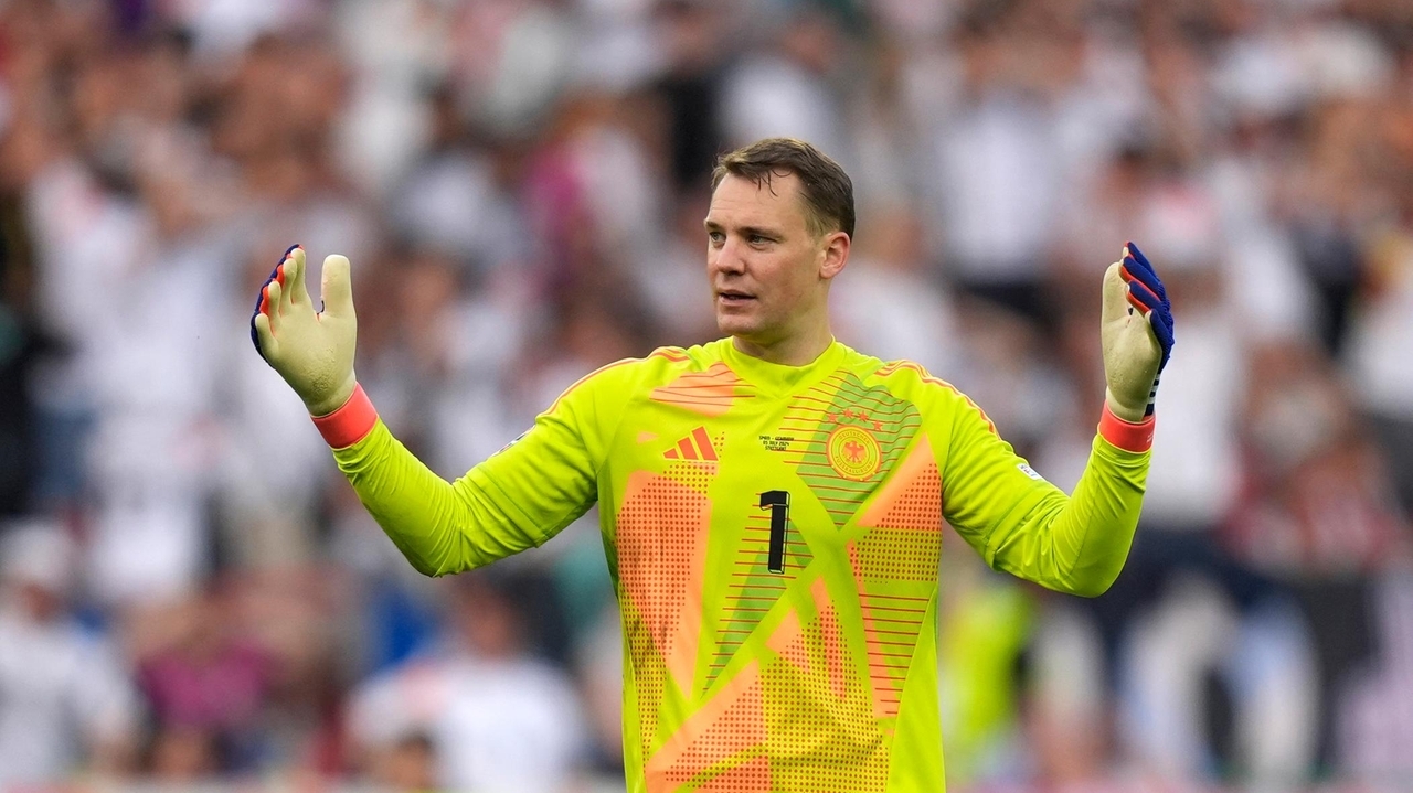 Germany goalkeeper Manuel Neuer retires from international soccer and ...