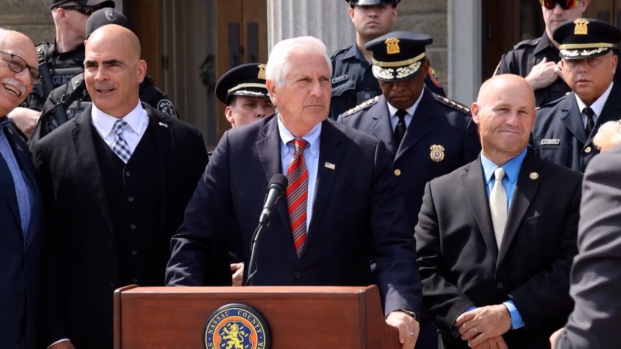 Bruce Blakeman provides security update for Donald Trump's LI rally ...