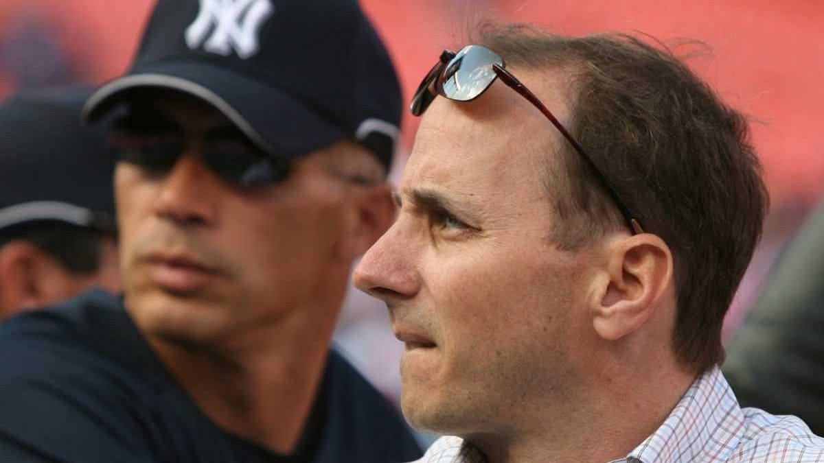 Cash back on smooth-sailing Yankees ship - Newsday