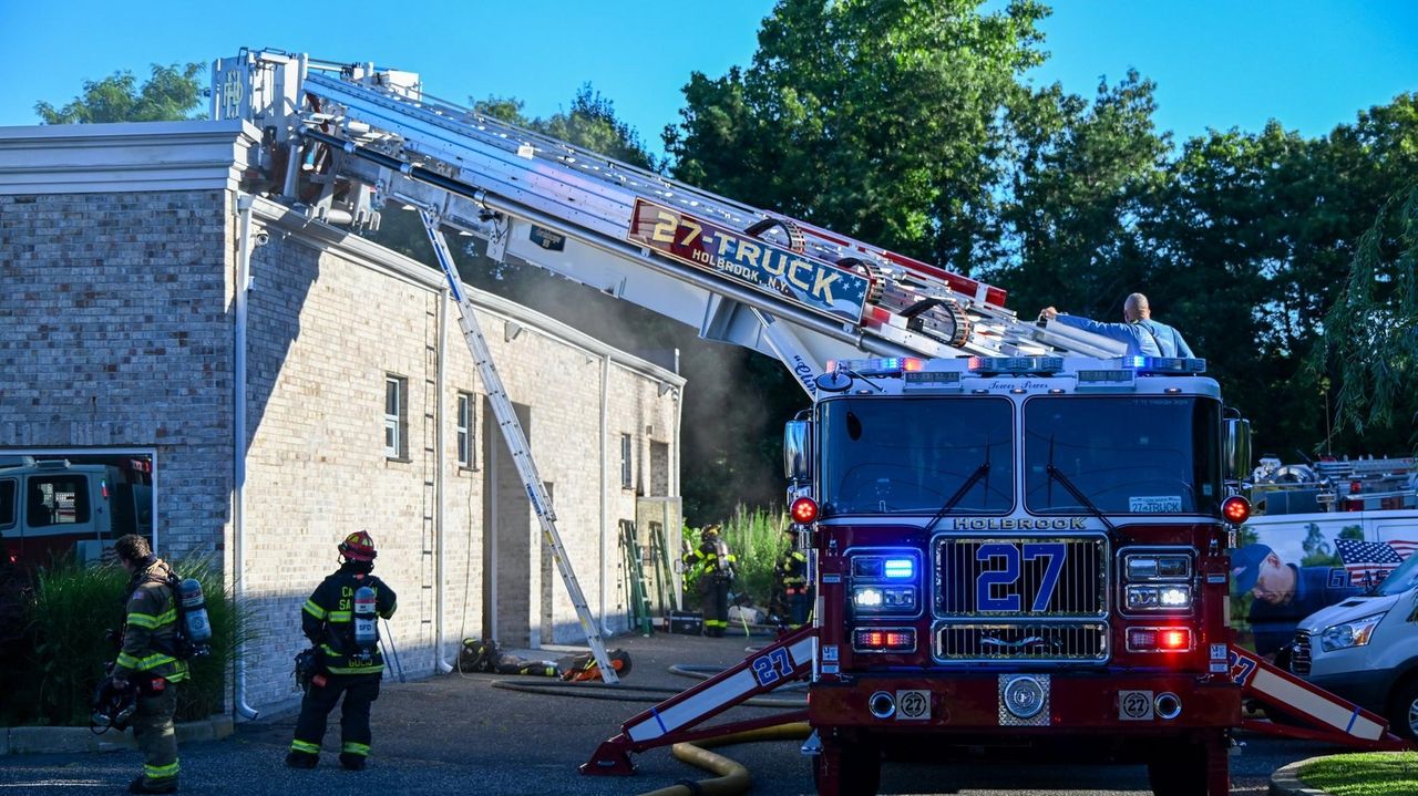 Fire at commercial building across from Holbrook Fire Department - Newsday
