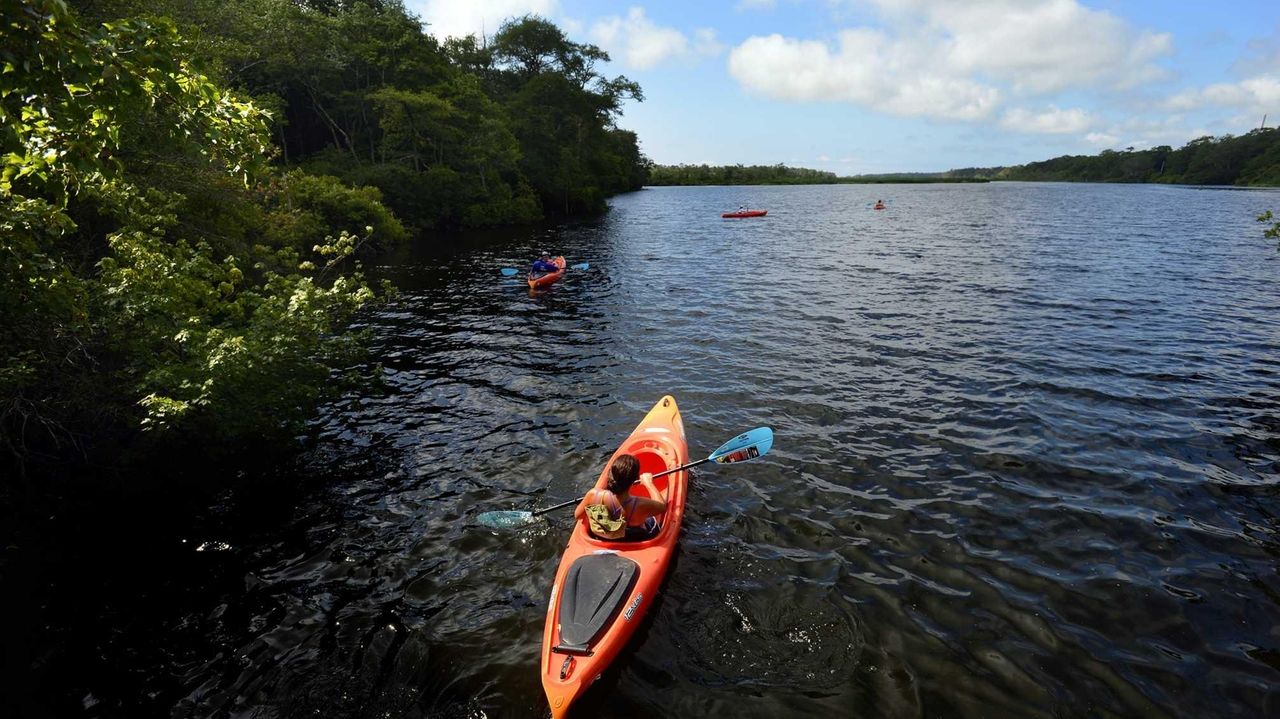 Brookhaven unveils new plan to preserve Carmans River - Newsday